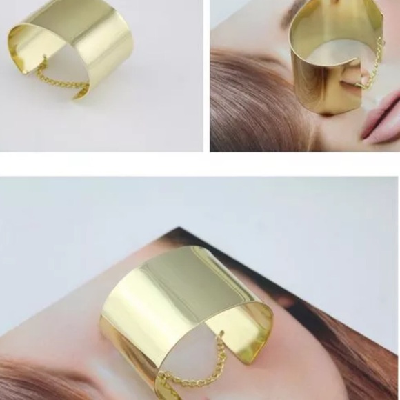 Jewelry | Bold Goldstatement Bangle With Chain New Nwt | Poshmark